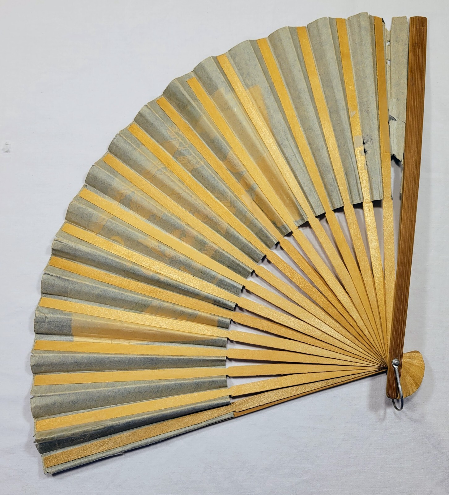Vintage CHINESE FOLDING PAPER HAND FAN People on Boat DRAGON Bamboo ...