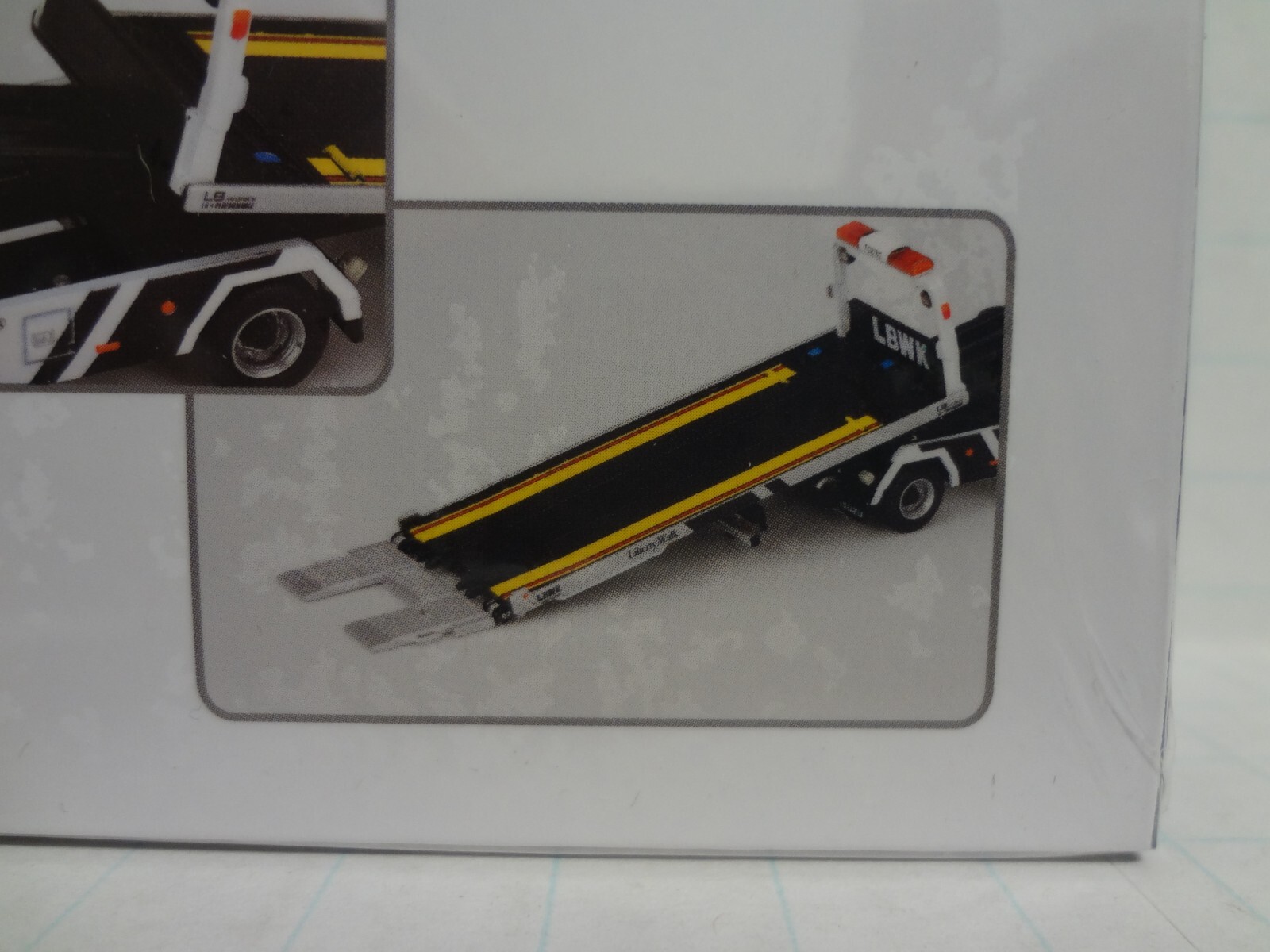 Mini GT Isuzu N-Series Vehicle Transporter LBWK White 1:64 Scale NEW in ...