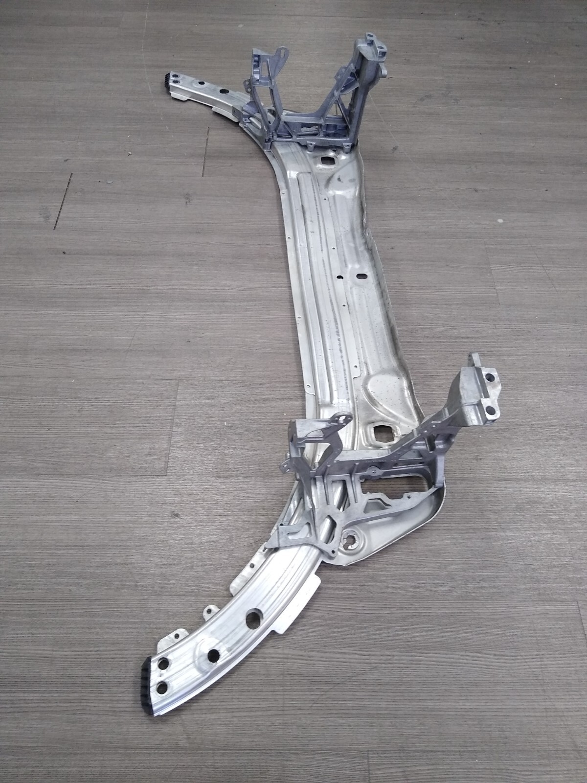 2018-2020 MERCEDES E CLASS UPPER RADIATOR SUPPORT A2136206300 USED OEM ...