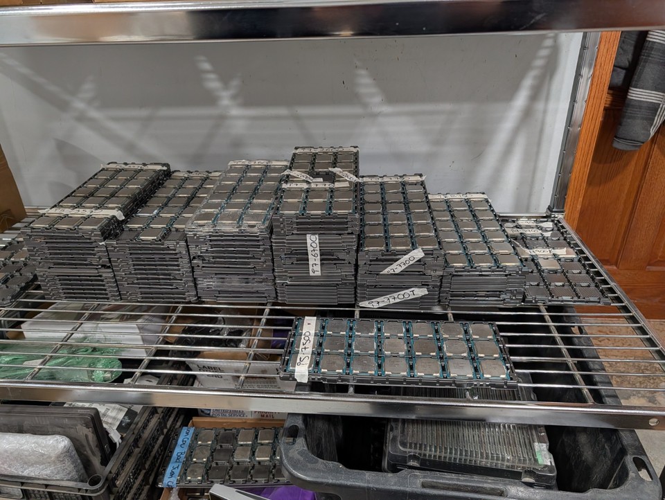 Intel Core i5-7500 SR335 3.40GHz 6 MB 4-Core LGA1151 Socket CPU ...