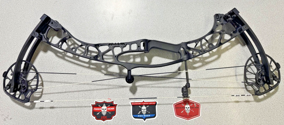 HOYT ALPHA X 33..RH...BLACK | eBay