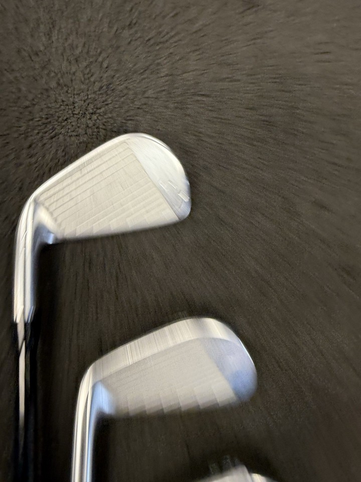 Titleist T200 Forged Iron Set 5-GW with Tensei Blue AV AM2 Reg. Shafts | eBay