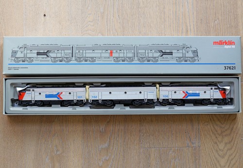 MARKLIN 37621 HO H0 DIGITAL DIESEL ELECTRIC LOCOMOTIVE GM EMD F 7 F7 ...