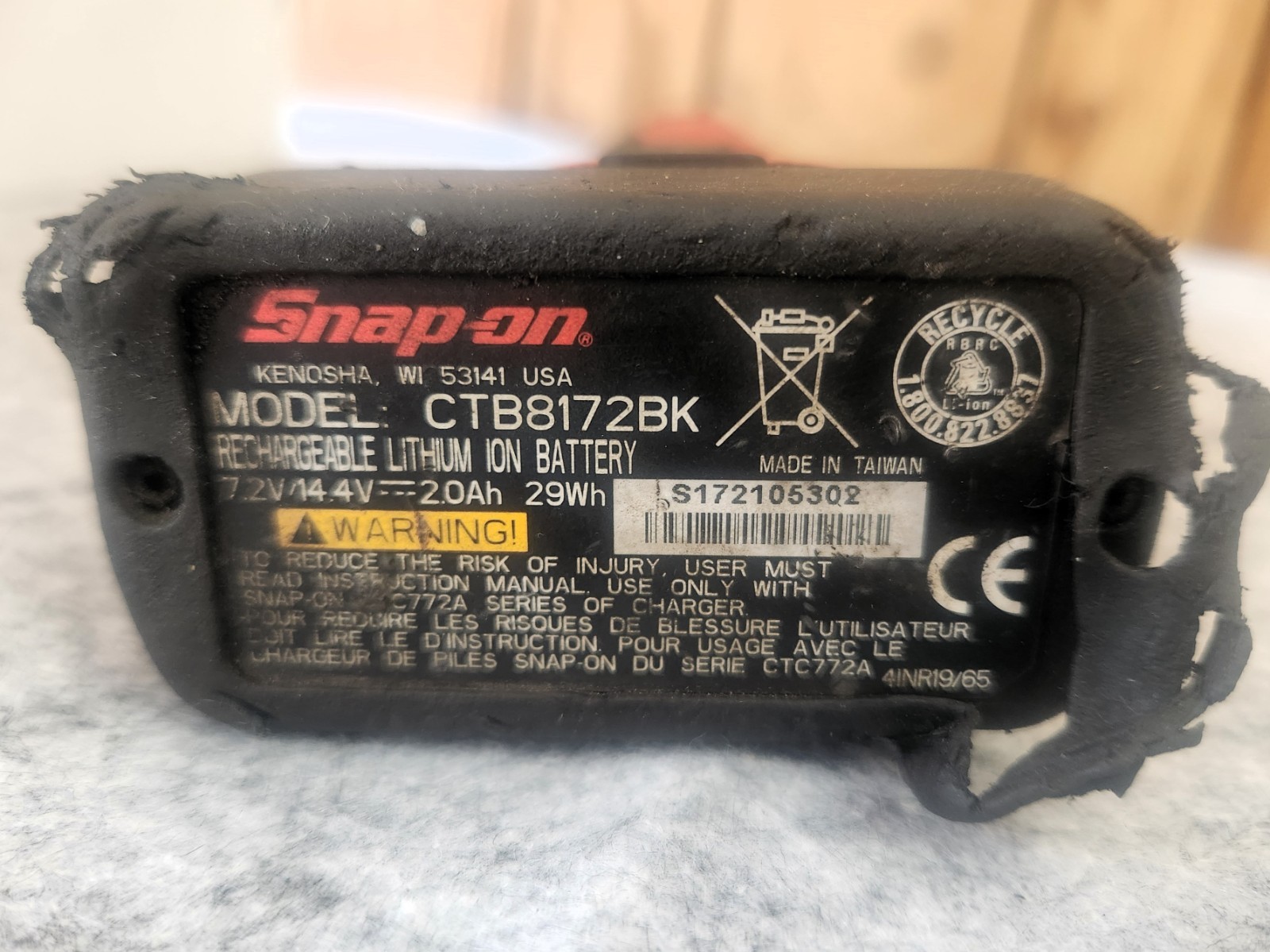 SNAP ON - 14.4 V 3/8 Drive Cordless Long-Neck Ratchet - CTR867 w ...