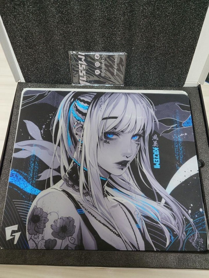 GLSSWRKS Kazemi Premium Glass Gaming Mousepad Blue 490x420mm Very Good ...