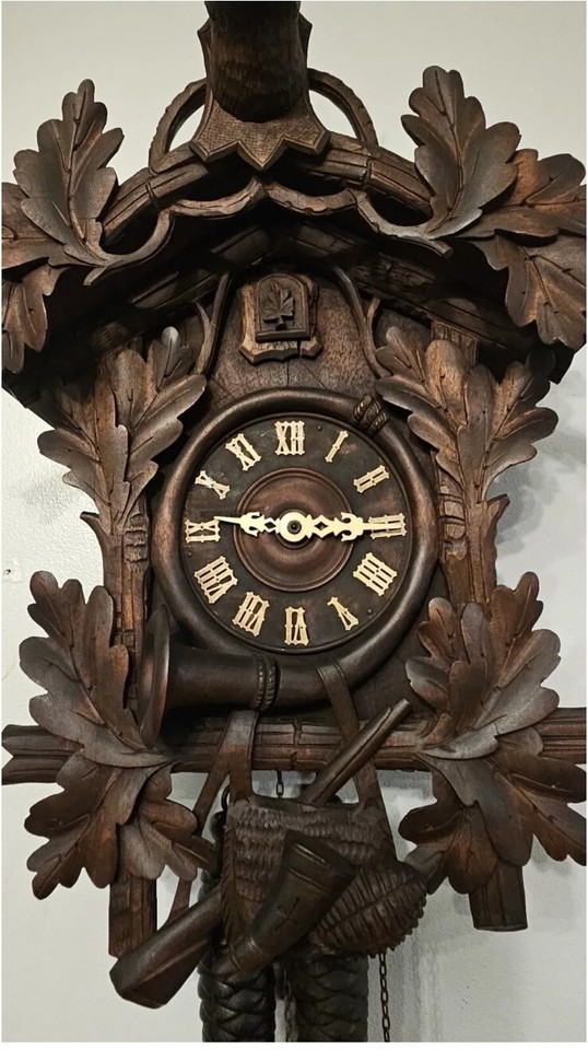 Hunters Carved Dark Walnut Wood-Guts Stamped 13 Cuckoo Clock,24x16x11 ...
