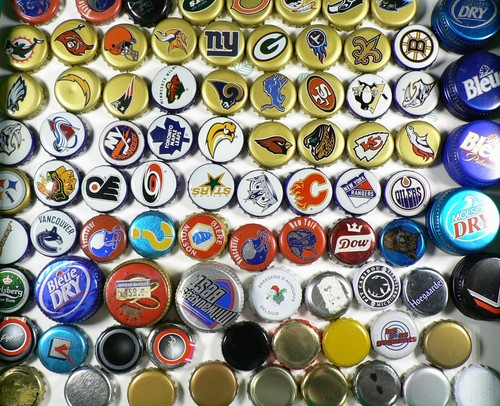 Beer Brewery Bottle Caps Alpine Becks Guiness Dow Molson Lot of 165 ...