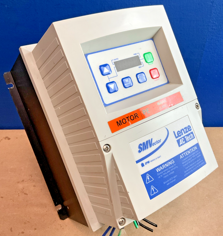 Lenze AC Tech ESV152N02YXC SMVector Drive 2 HP; 240V | eBay