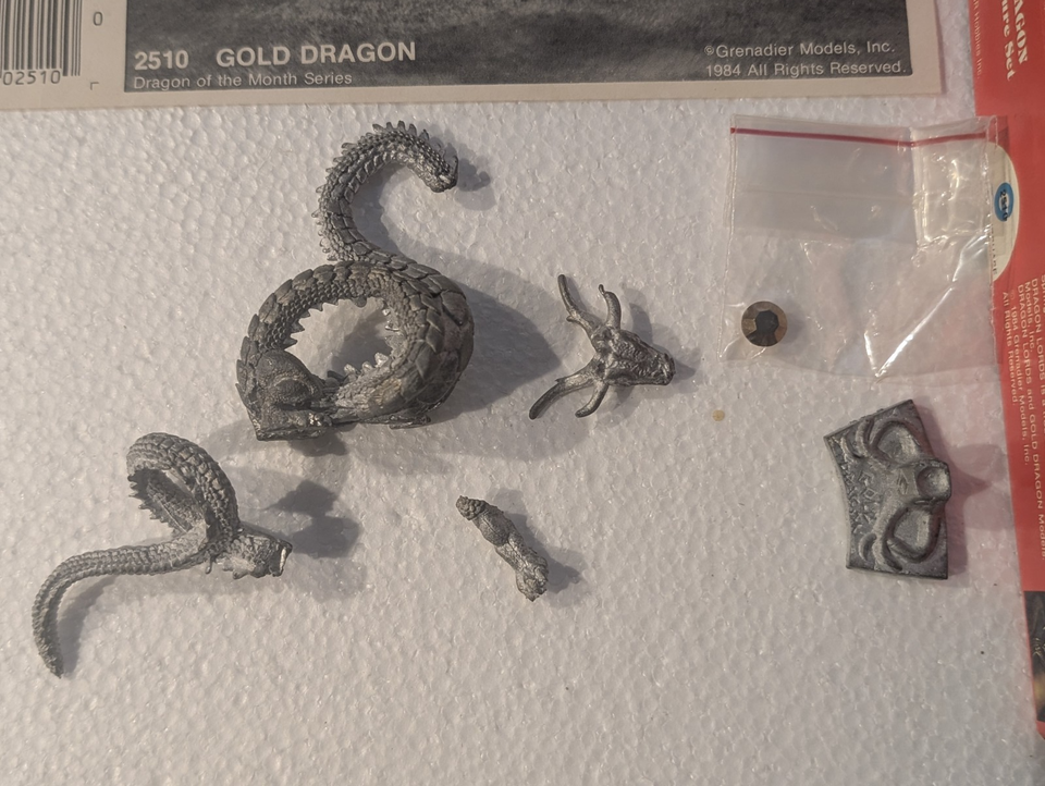 VTG METAL Fantasy MINIATURES GRENADIER Dragon Lords 1984 GOLD DRAGON ...