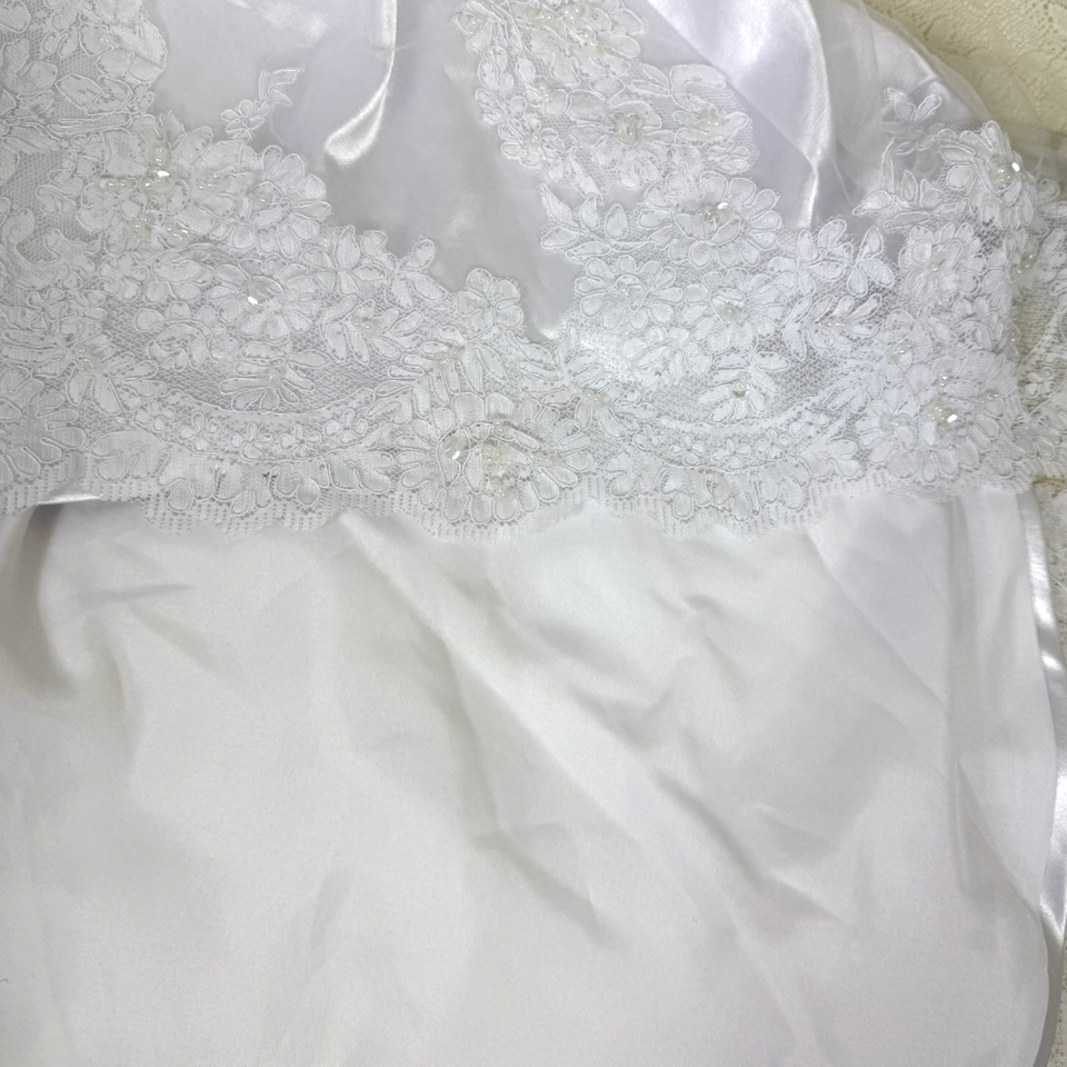 White Satin Wedding Dress Train Short Sleeve Floral Embroidered Lace A ...