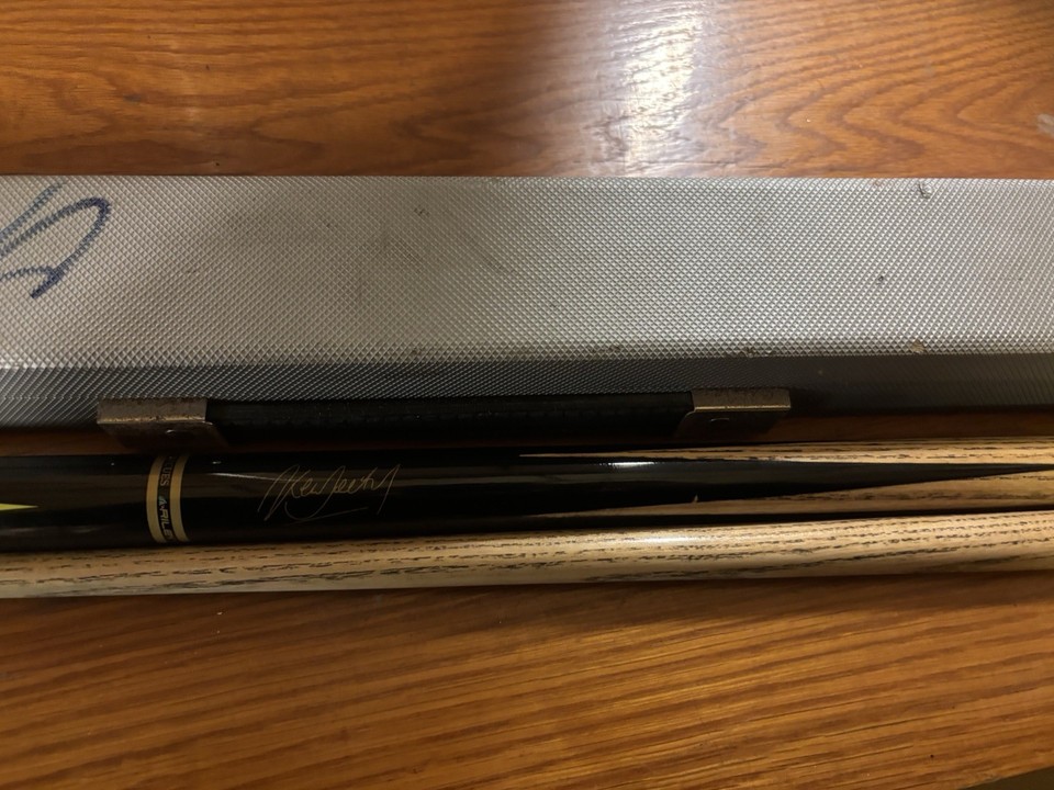 Signed Jimmy White And Alex Higgins Snooker Cue And Box | eBay UK