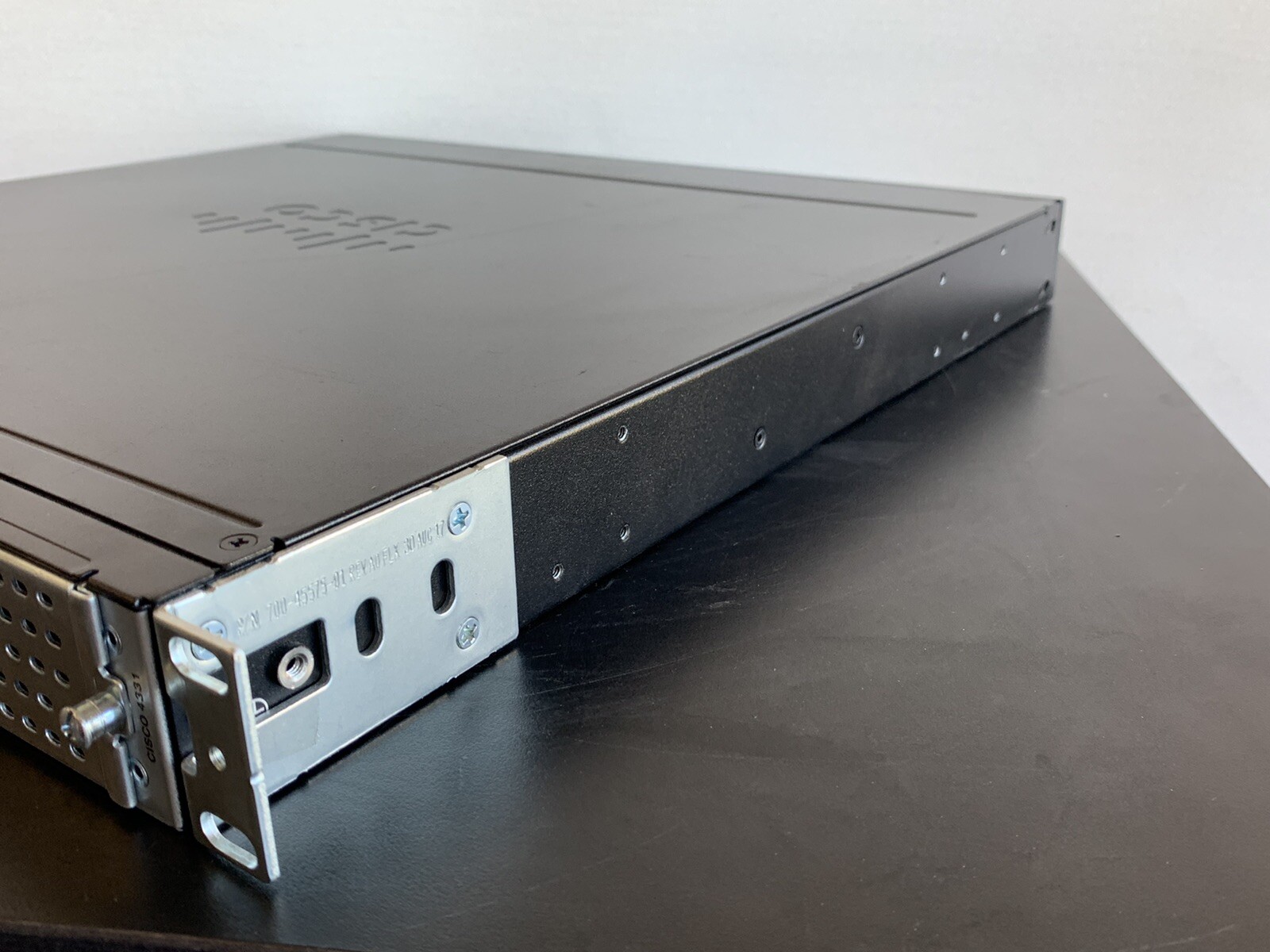 Cisco 4300 Series ISR4331-AX/K9 AX Bundle Integrated Router w/ APP, Sec ...