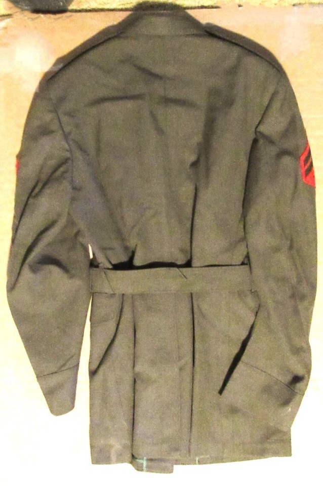 USMC Official Veteran Dress Uniform 100% Wool w/Belt, Patches ...