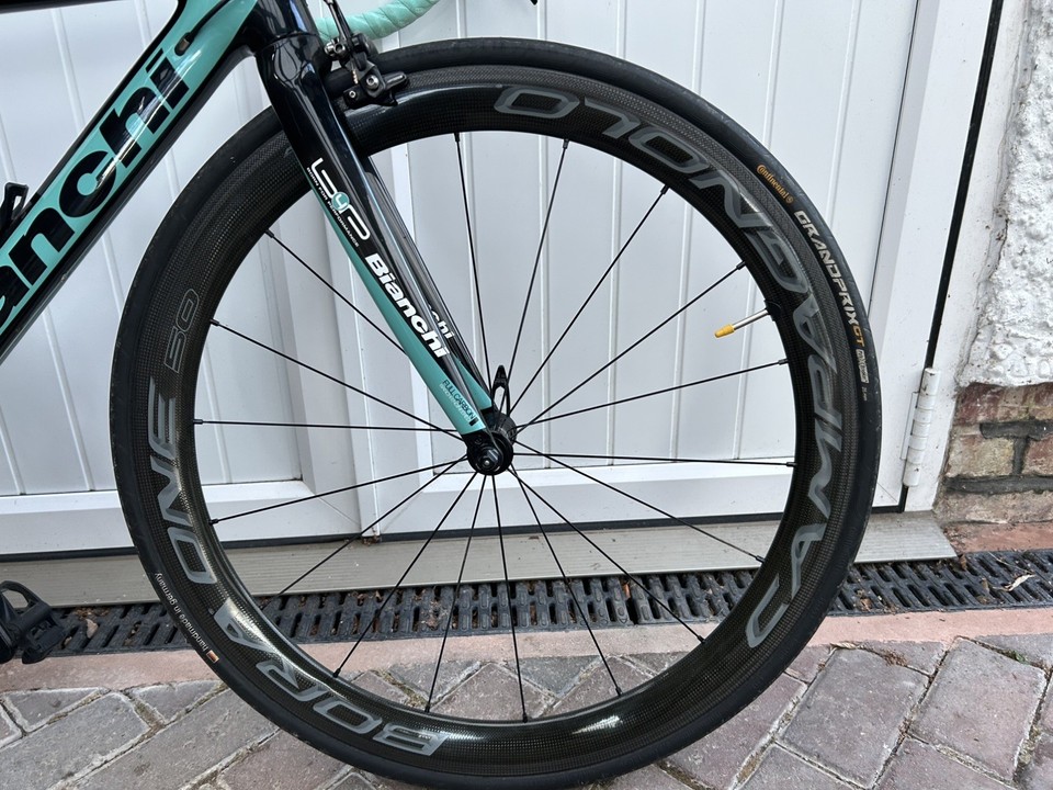 Bianchi Road Bike 50 Cm Frame Full Carbon With bora Campagnolo Carbon ...