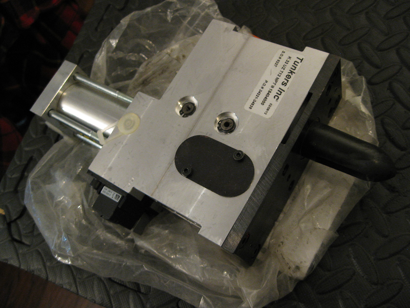 TUNKERS K 32 UZ T12 NPT #18404000 Pnuematic Pin Latch | eBay