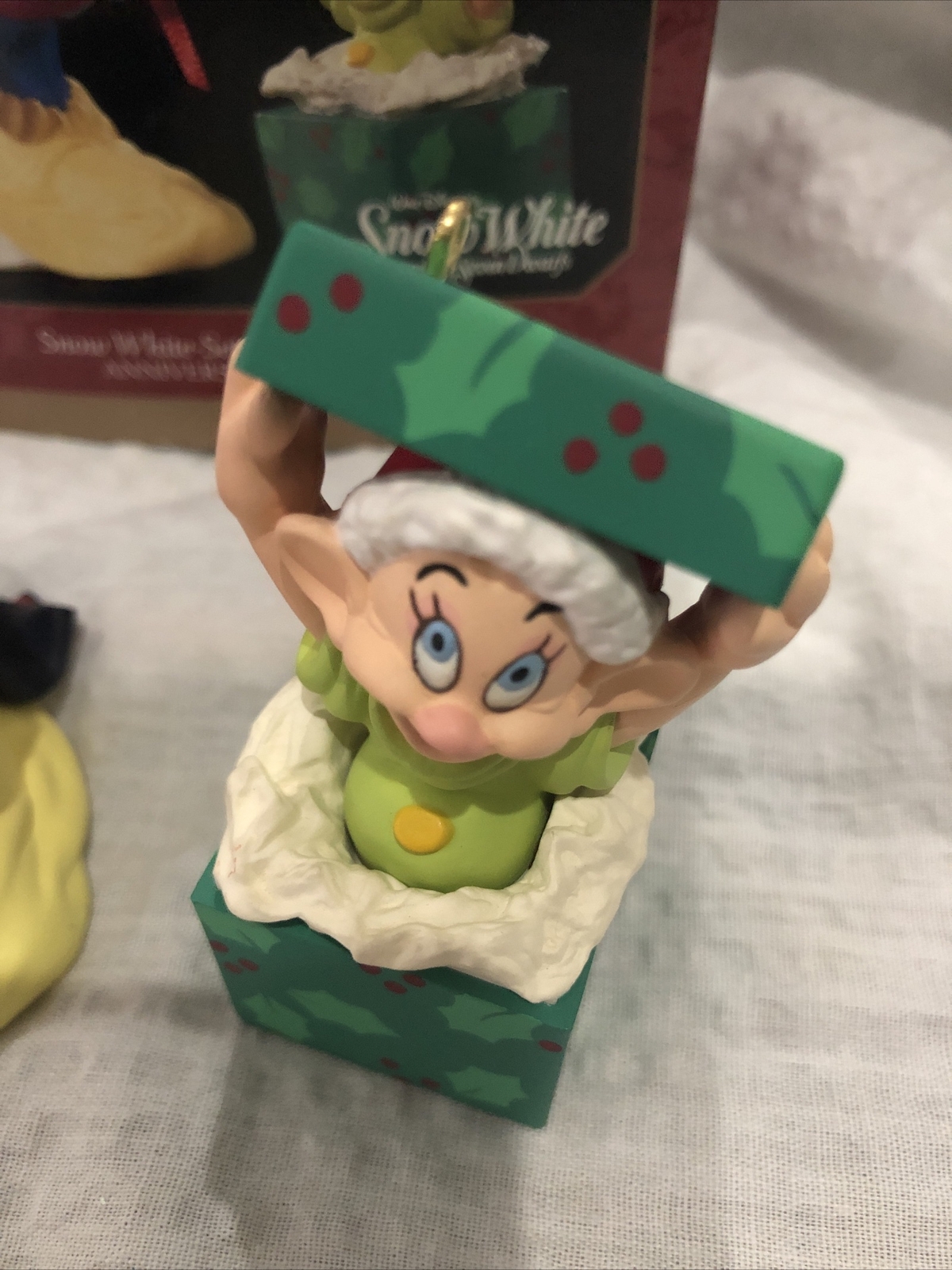 VTG 1997 Hallmark Ornament Snow White Set of 2 Anniversary Edition ...