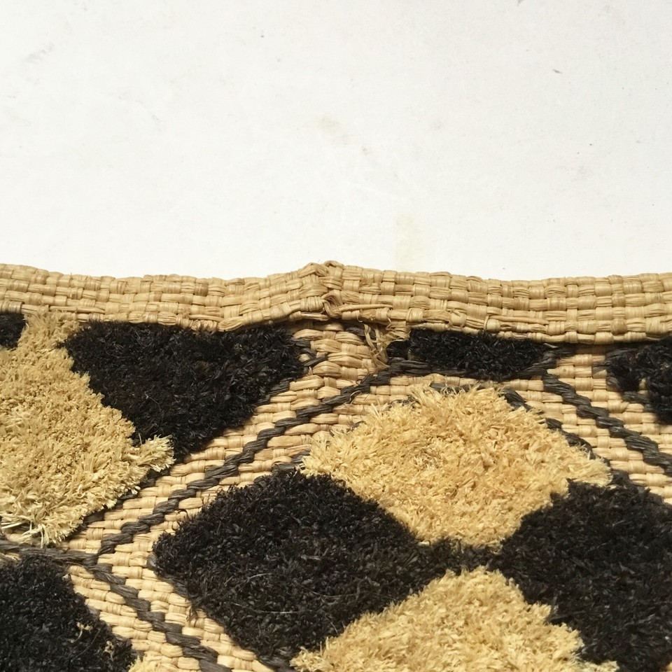 Kuba Shoowa Raffia Cut-Pile Embroidered Square Cloth Geometric Diamond ...