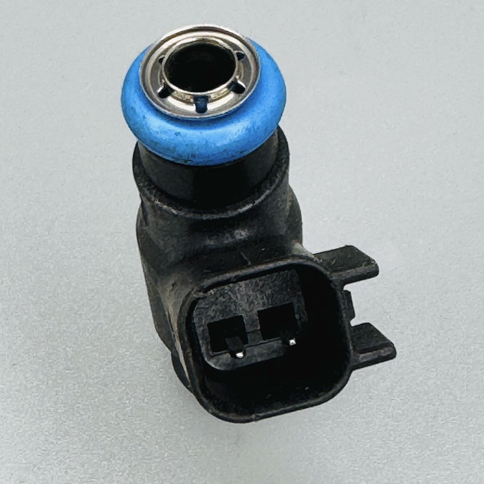 GM OEM GENUINE Fuel Injector 8PCS For 2010-13 Chevy Avalanche Colorado ...