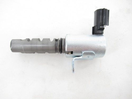 Genuine OEM Toyota Lexus 15330-0P030 Camshaft Timing Control Valve ...