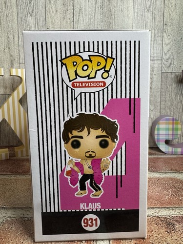 Funko Pop! Vinyl: The Umbrella Academy - Klaus #931 ( | eBay