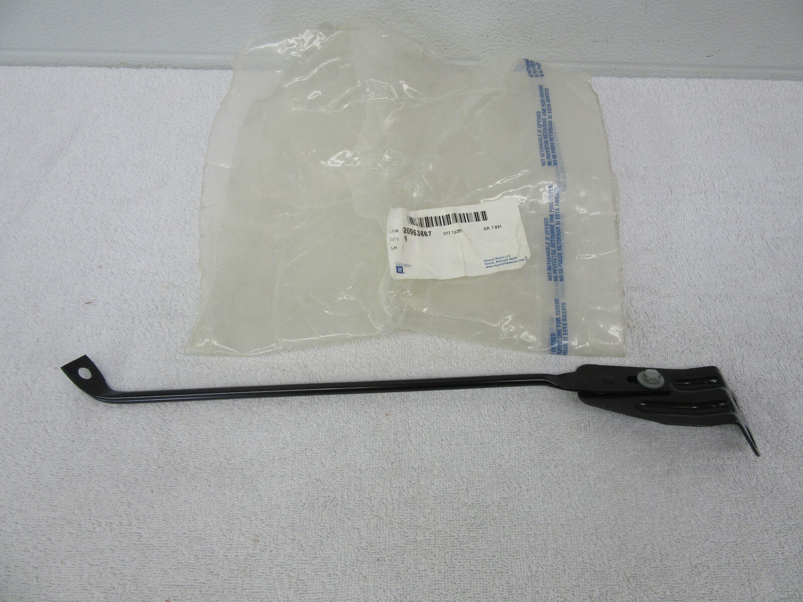 NOS 2009-2017 Chevrolet Traverse Front LH Side Bumper Fascia Outer ...