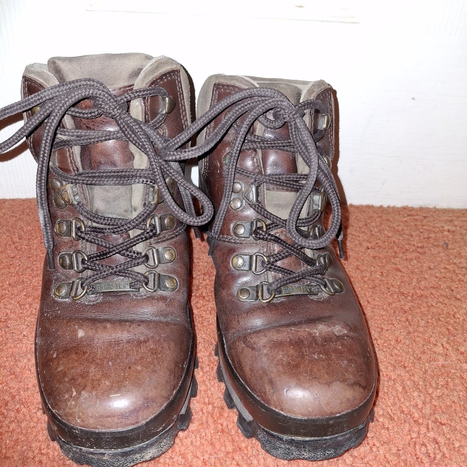 Brasher Hillmaster GTX Women's Walking Boots Goretex, Size UK 5 | eBay UK