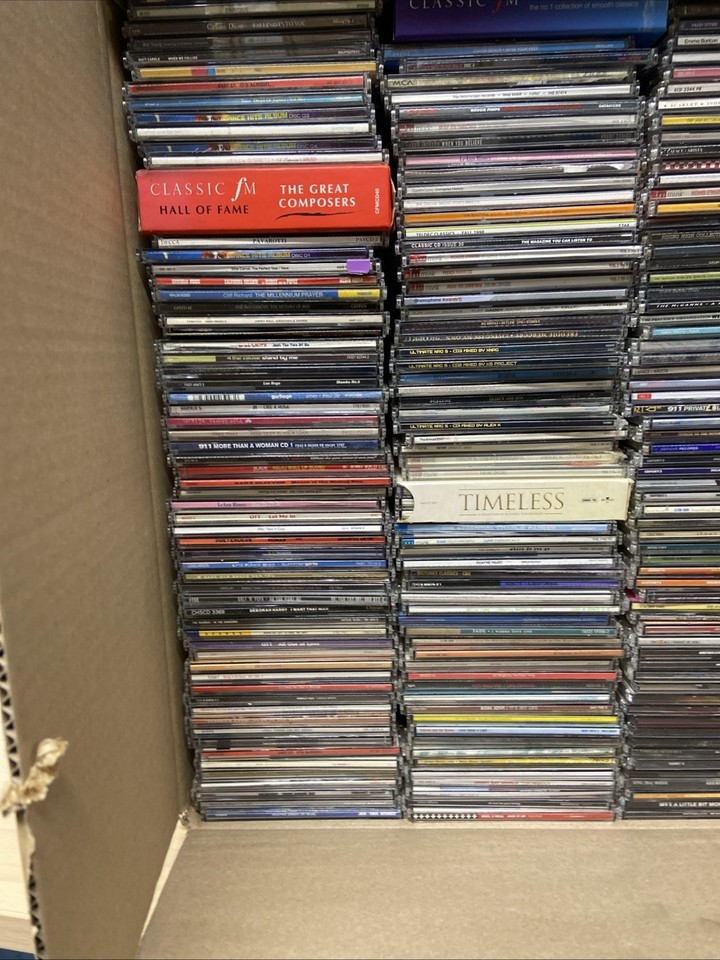 Approx 240x CD SINGLES BUNDLE JOBLOT Leon Jackson Puff Daddy Ozzy ...