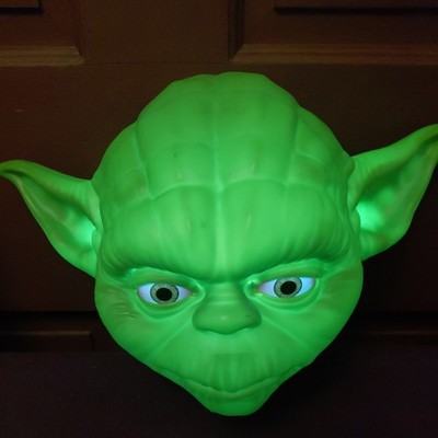 Starwars Yoda Light Up 3D Head Wall Hanger Timer Lucasfilm Works Star ...