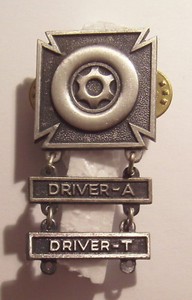 U.S. Army Qualification Driver & Mechanic Badge & DRIVER-A & T BAR | eBay