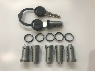 Zadi Vecam Short Tang Barrel Set Of 6 + 2 Keys Caravan Motorhome Door ...