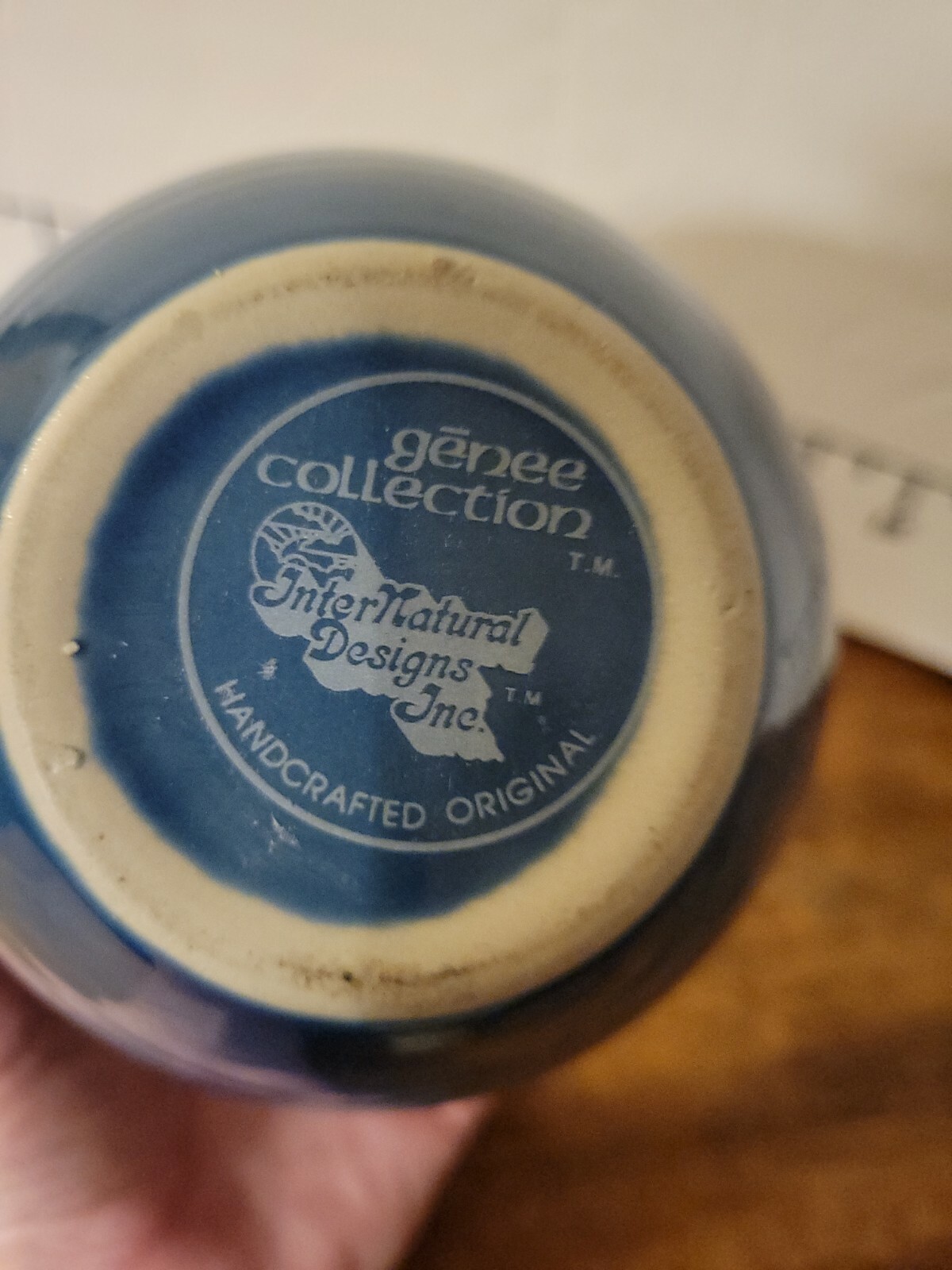 International Design Ceramic Genee Collection Oil Lamp Handcrafted 5 1/ ...