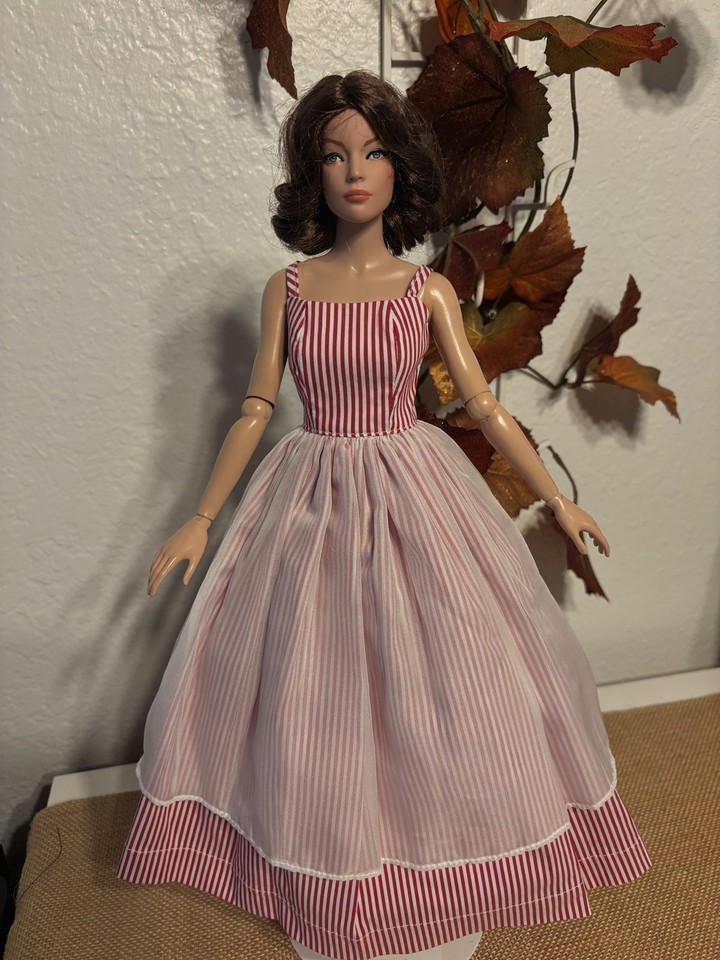 Tonner RTB-101 Grace Doll Outfit: The Nautical Walking Suit (Doll not ...