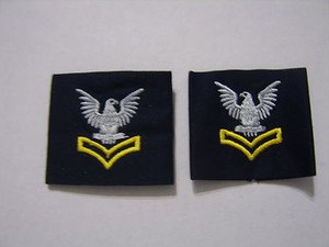 USN CLOTH COLLAR INSIGNIA - PO2 PAIR FOR COVERALLS NIP - GOLD CHEVRONS ...