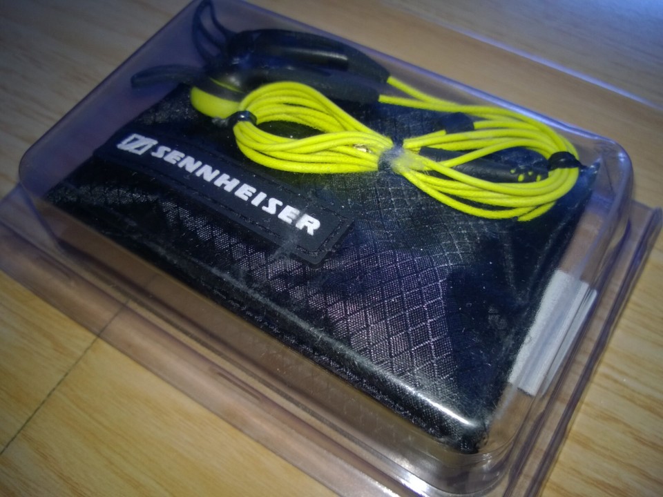 Sennheiser MX 680 Sports Earbud Headphone with Volume control and ...