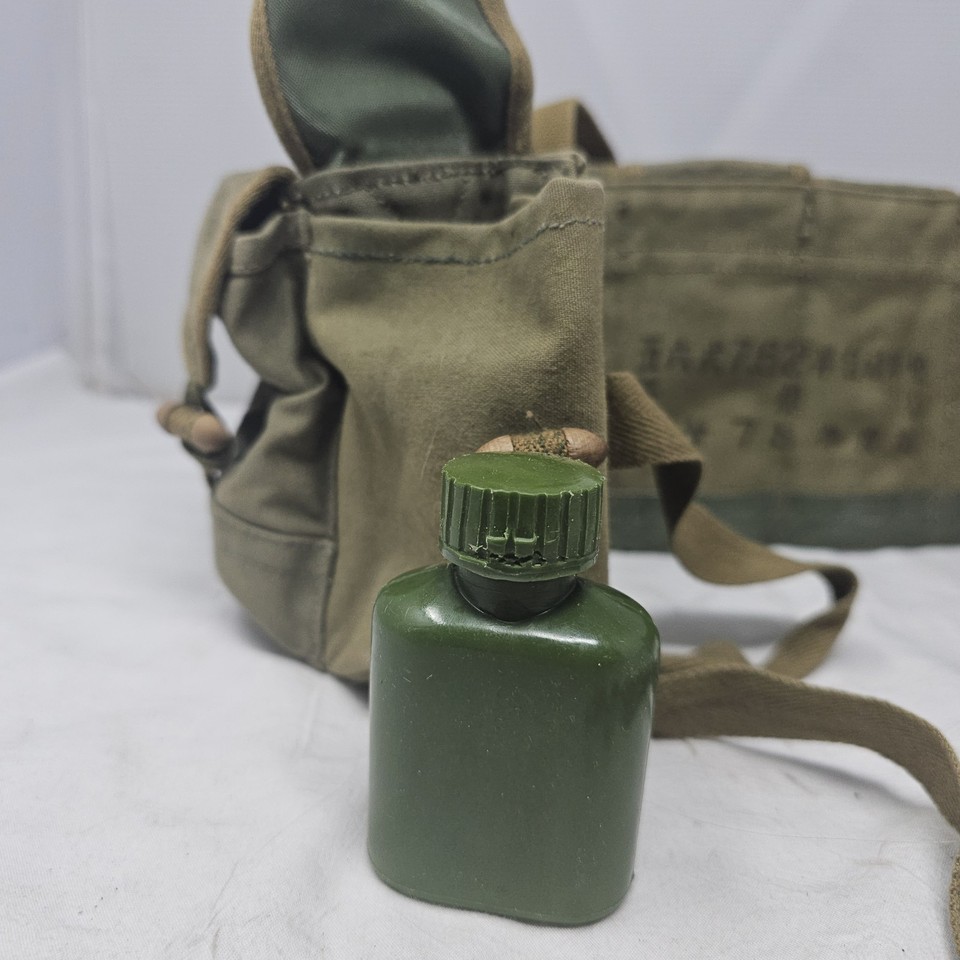 Captured Viet Cong SKS chest rig ammo bandoleer North Vietnamese Army ...
