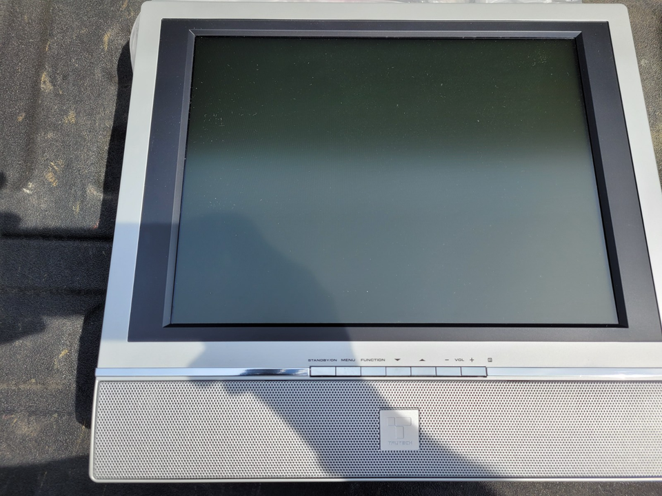 TruTech 15" Thin LCD TV Small Compact 15.5" x 14.25" PLV1615T | eBay