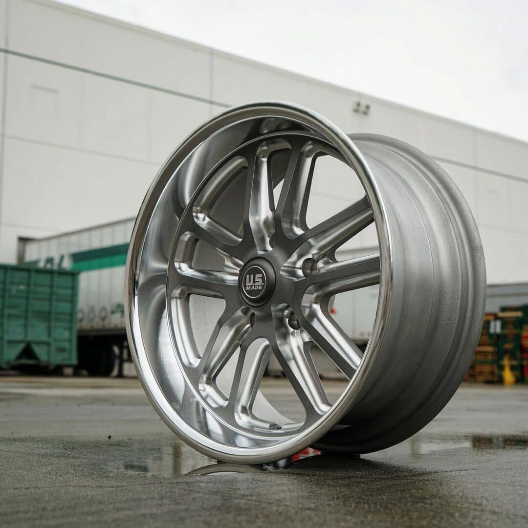 4 NEW STAGGERED 22X9__22X11 US MAG BUILT U130 WITH TIRES 5 X5,5X127 ...