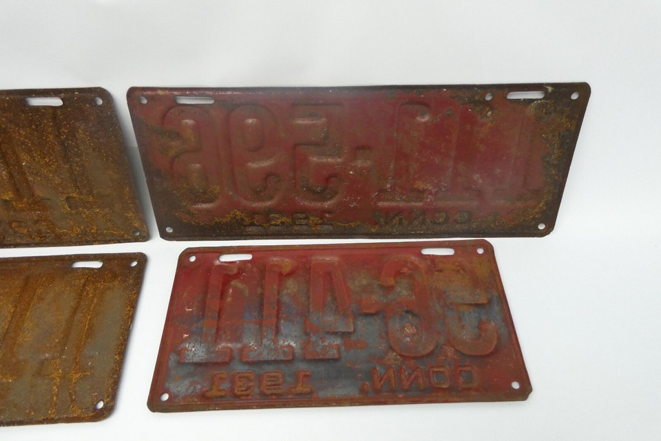 Lot of Vintage Used 1930 1931 Car Automobile Metal License Plates Red ...