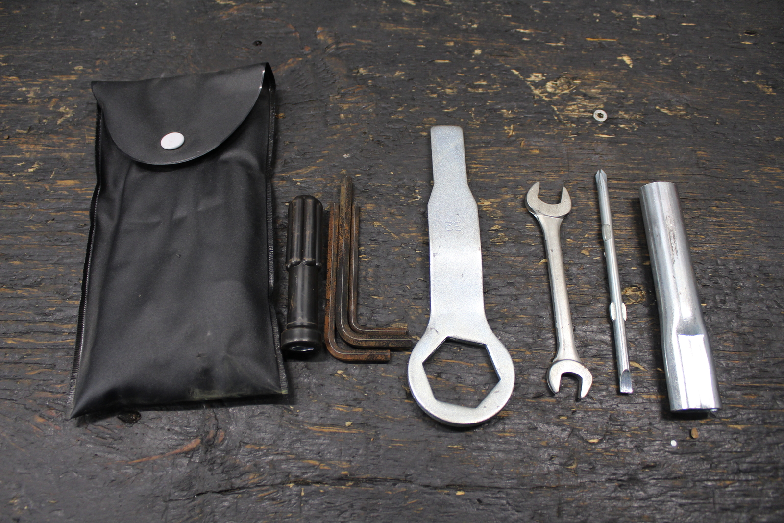 16-19 KAWASAKI NINJA ZX10R ZX10 STOCK TOOLS OEM TOOL BAG KIT SET OEM ...