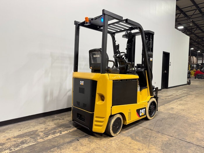 2016 CATERPILLAR EC25N 5,000LB 3 STAGE CUSHION ELECTRIC FORKLIFT STK ...