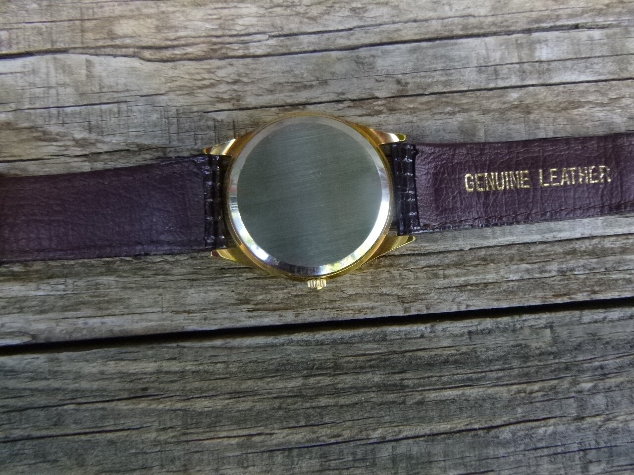 Qantas Airlines 1984-2007 Logo Gold Wrist Watch w Brown Leather Strap ...