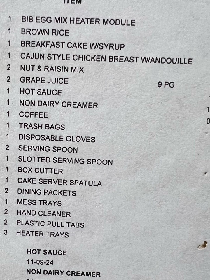 UGR-E RATION MEALS 18 SOLDIER RATION - NO HEATER BREAKFAST 02 Complete ...