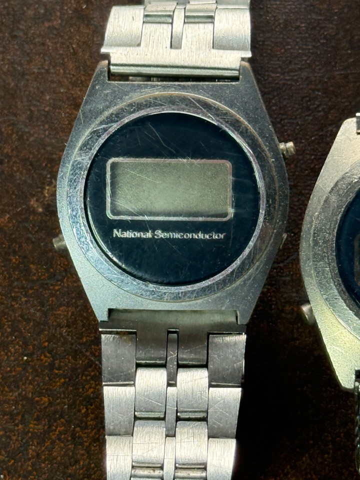 Vintage Lot of Early LCD Watches Untested Inc Seiko Nat SemiConductor ...