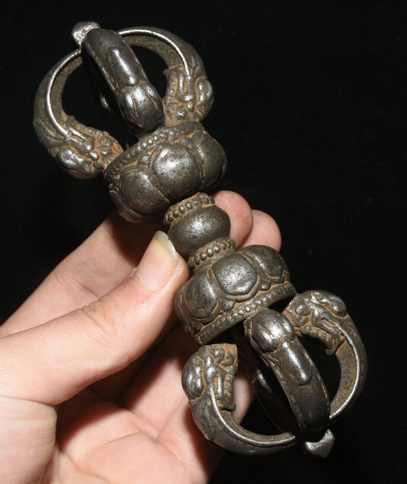 13CM Old Tibetan Silver Elephant Nose King Kong Pestle King Kong Pestle ...