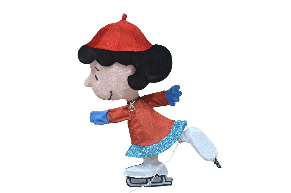 Peanuts Gang Ice Skating 32" 3D LED A Charlie Brown Christmas Decor | eBay