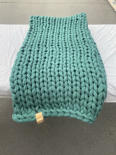Bearaby Tencil Tree Napper Throw 15 Lb Reta $299 Rosemary Green | eBay