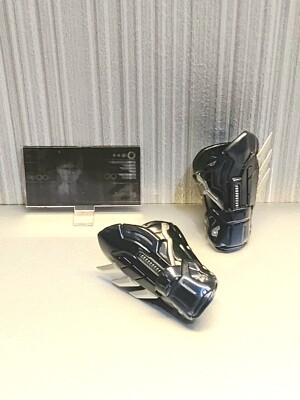 1/6 Scale Hot Toys VGM26 Batman Arkham Knight gauntlets forearm armors ...