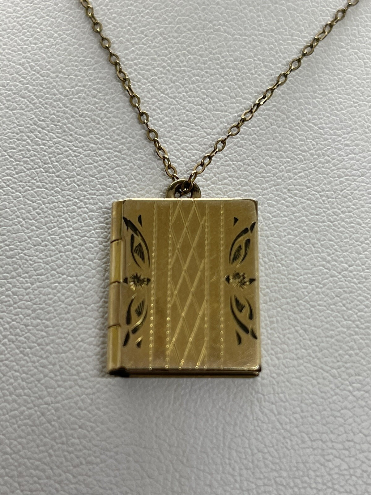 Art Deco 1/20 12kt Gold Filled Taille d’Epargne Book Shaped Locket ...