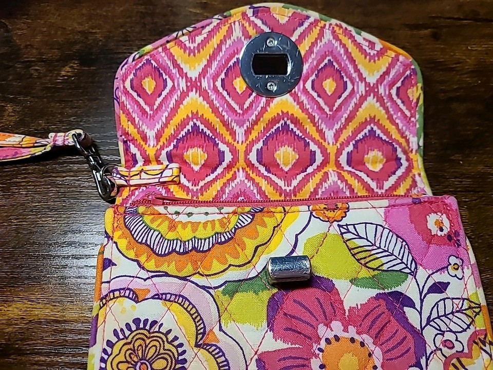 Vera Bradley Wallet Wristlet Floral Some Wear See Photos Pre-Owned | eBay