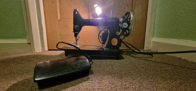 Singer 99k 1948 Sewing Machine With Singer Electric Motor, Pedal And ...